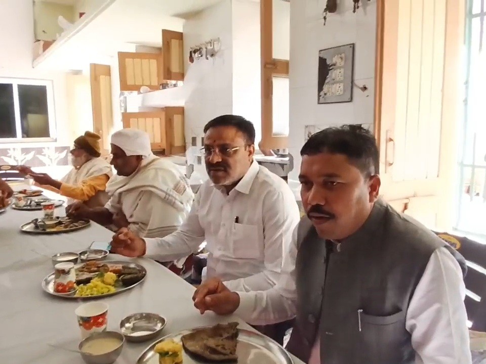 Prantij Swaminarayan Temple Shakotsav Celebration Devotees Received Prasad