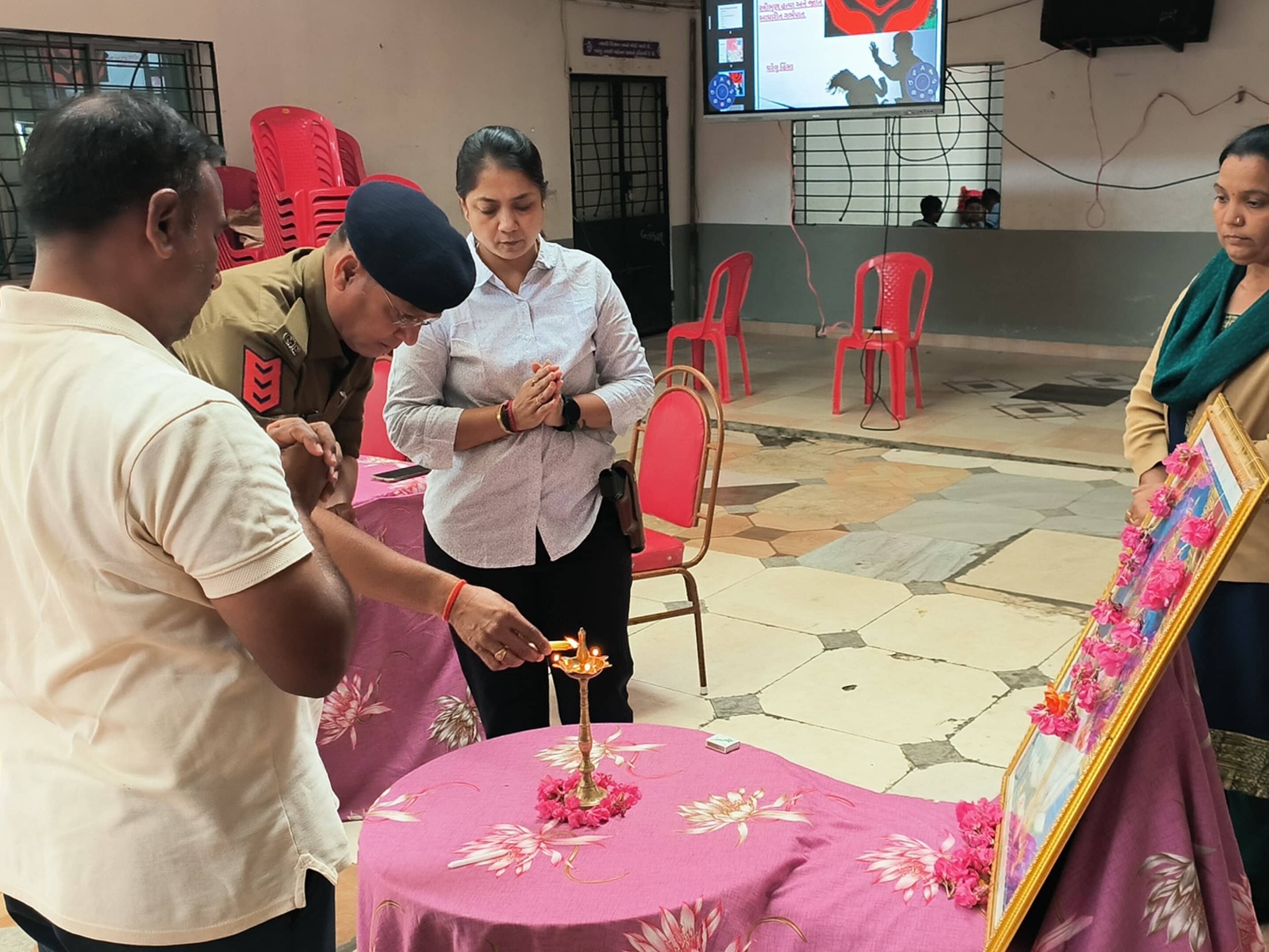 Jantran Women Police Station Seminar; Students Guidance Empowerment ...