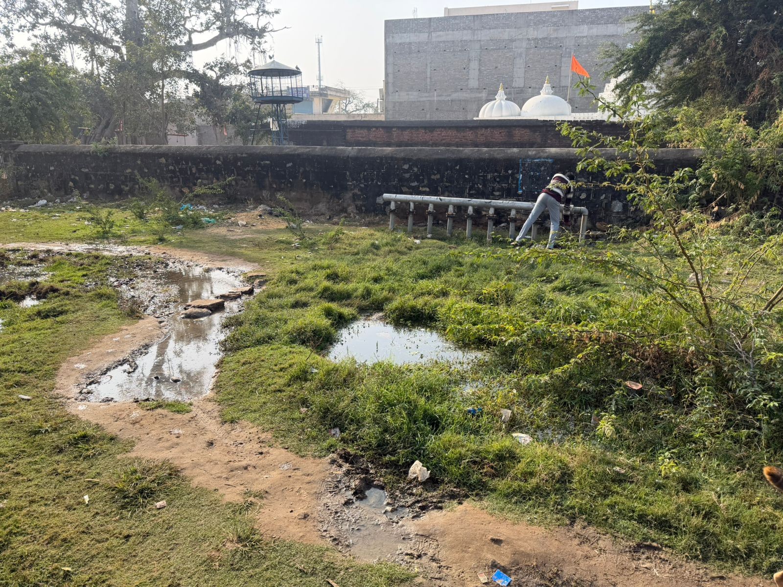 Banaskantha Panthawada Nal Se Jal Yojana Fail; People Drink ...