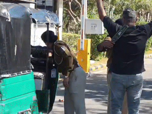 Jamnagar Airport Bomb Threat | Hardik Pandya Departure; Security ...