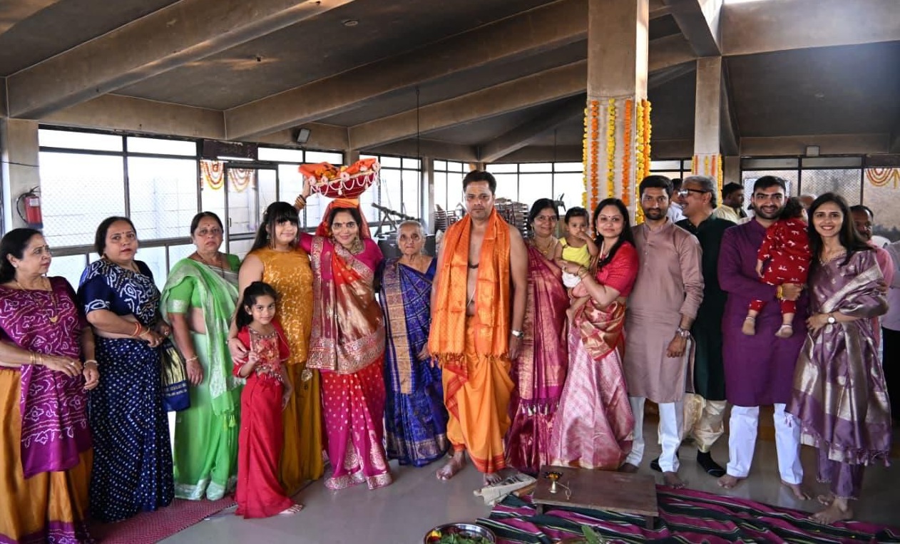 skyliners Ahmedabad's Skyline Mastermind: Shilp Group Founder Yash ...