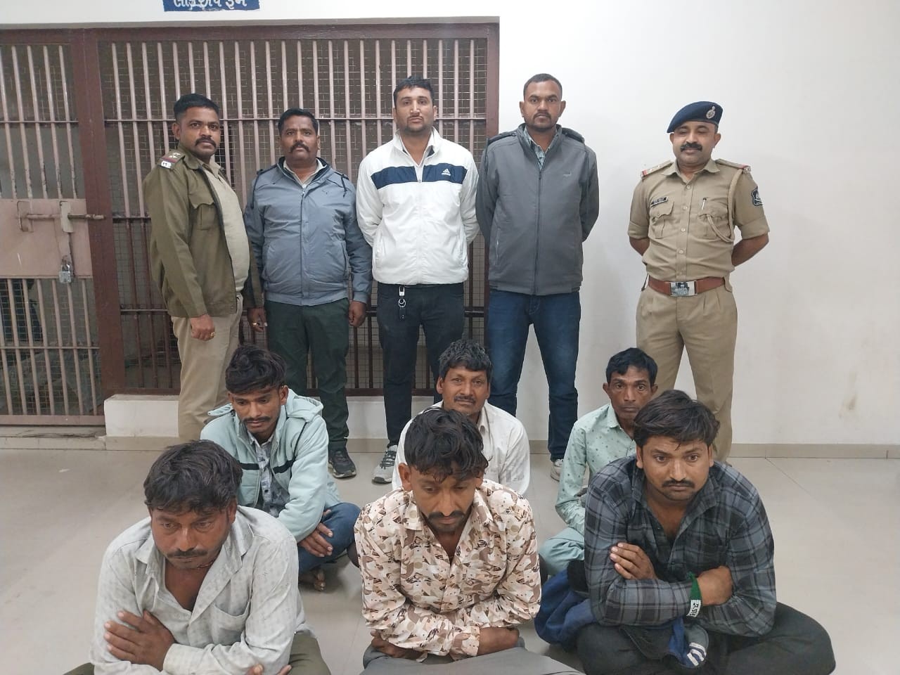 Limbdi Murder: Police Reconstruction; 6 Accused Arrested | Hitesh ...