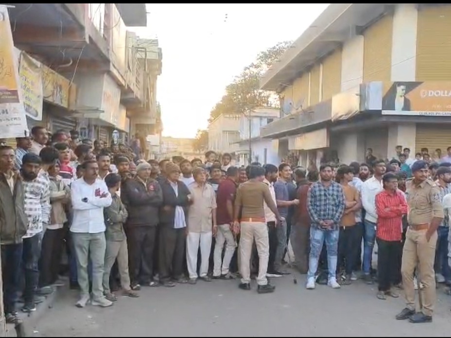 Limbdi Murder: Police Reconstruction; 6 Accused Arrested | Hitesh ...