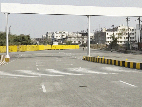 Surat Bridge Inaugurated But Road Closed; Incomplete Railway Crossing ...