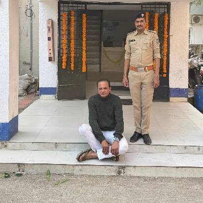 Jacob Martin Drunk Driving Accident in Vadodara | Former Cricketer Booked