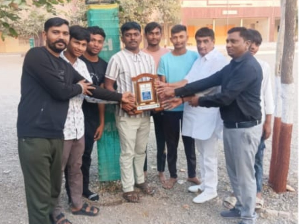 Green Record: Umrala Village Honored for Planting 2727 Trees by ...