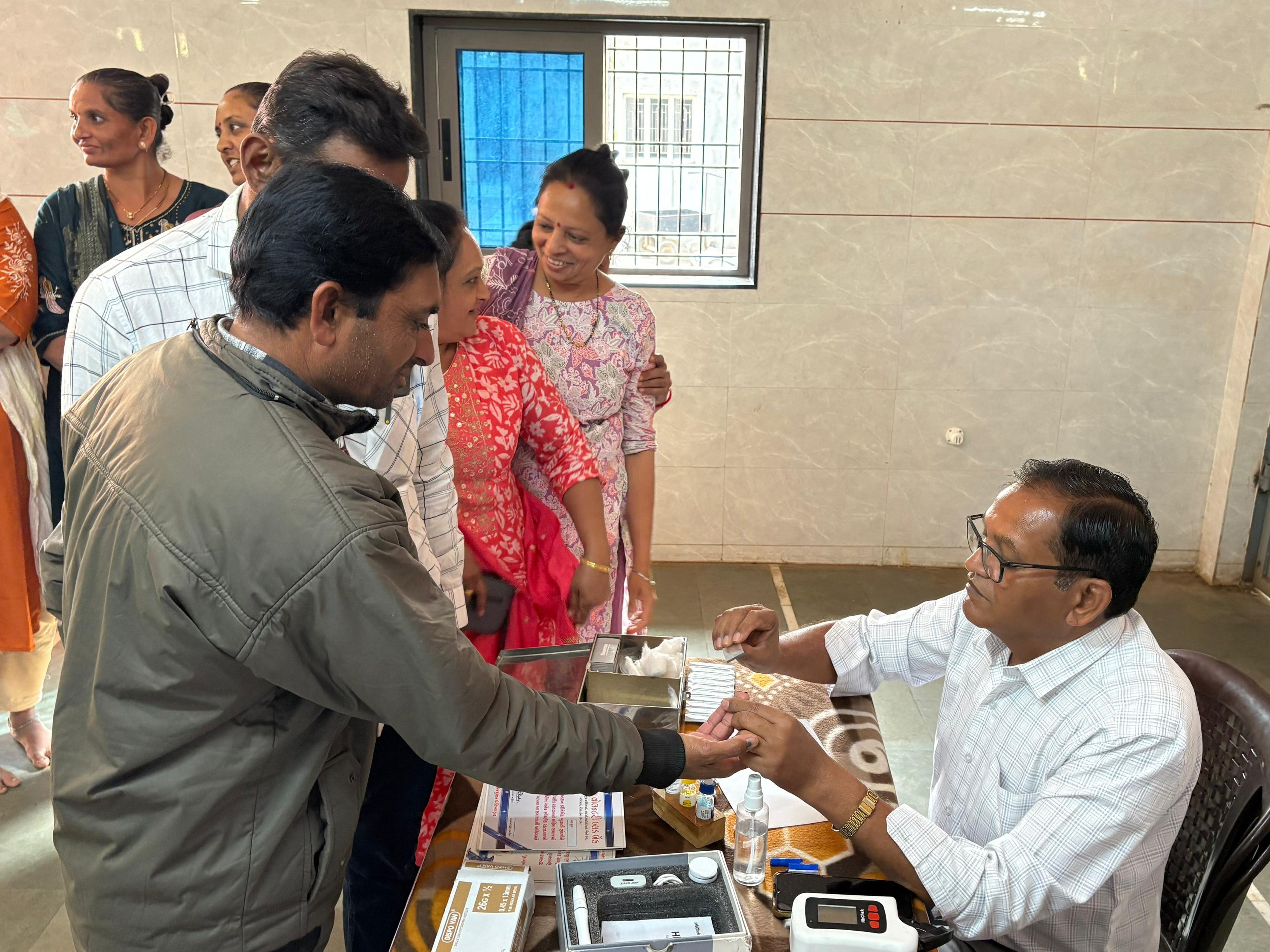 Gondal Medical & Blood Donation Camp: 700 Benefited, 111 Units Collected