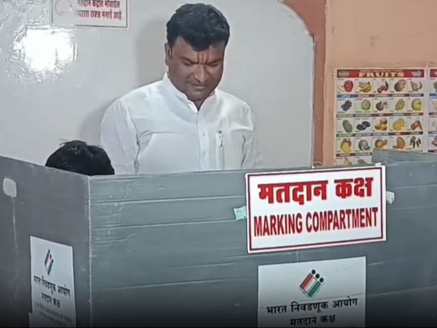 Divya Bhaskar Morning News Brief Modis Malaysia Visit Gaurav Gogoi Case