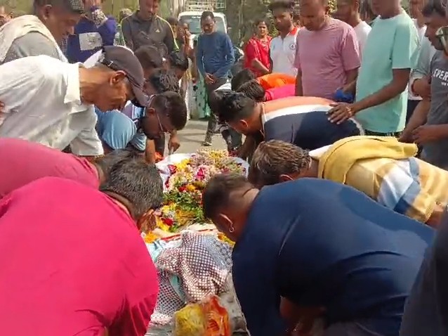 Navsari: 14-Year-Old Veer Patel Dies in Railway Accident at Maroli