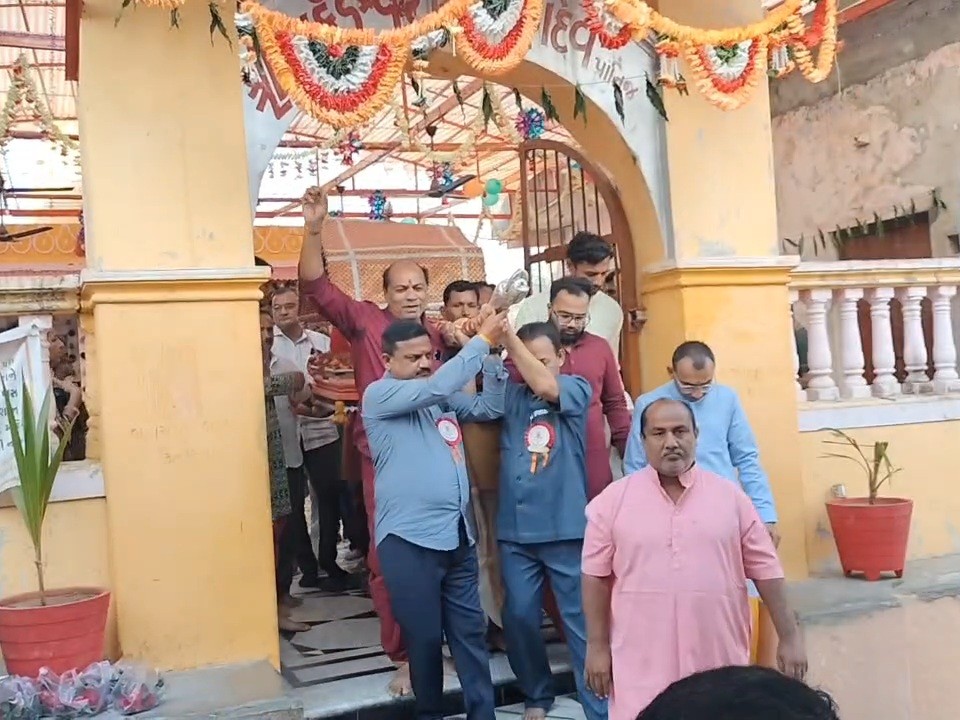 Grand Shivji Sawari Organised by Malkadeshwar Mahadev Temple in Prantij
