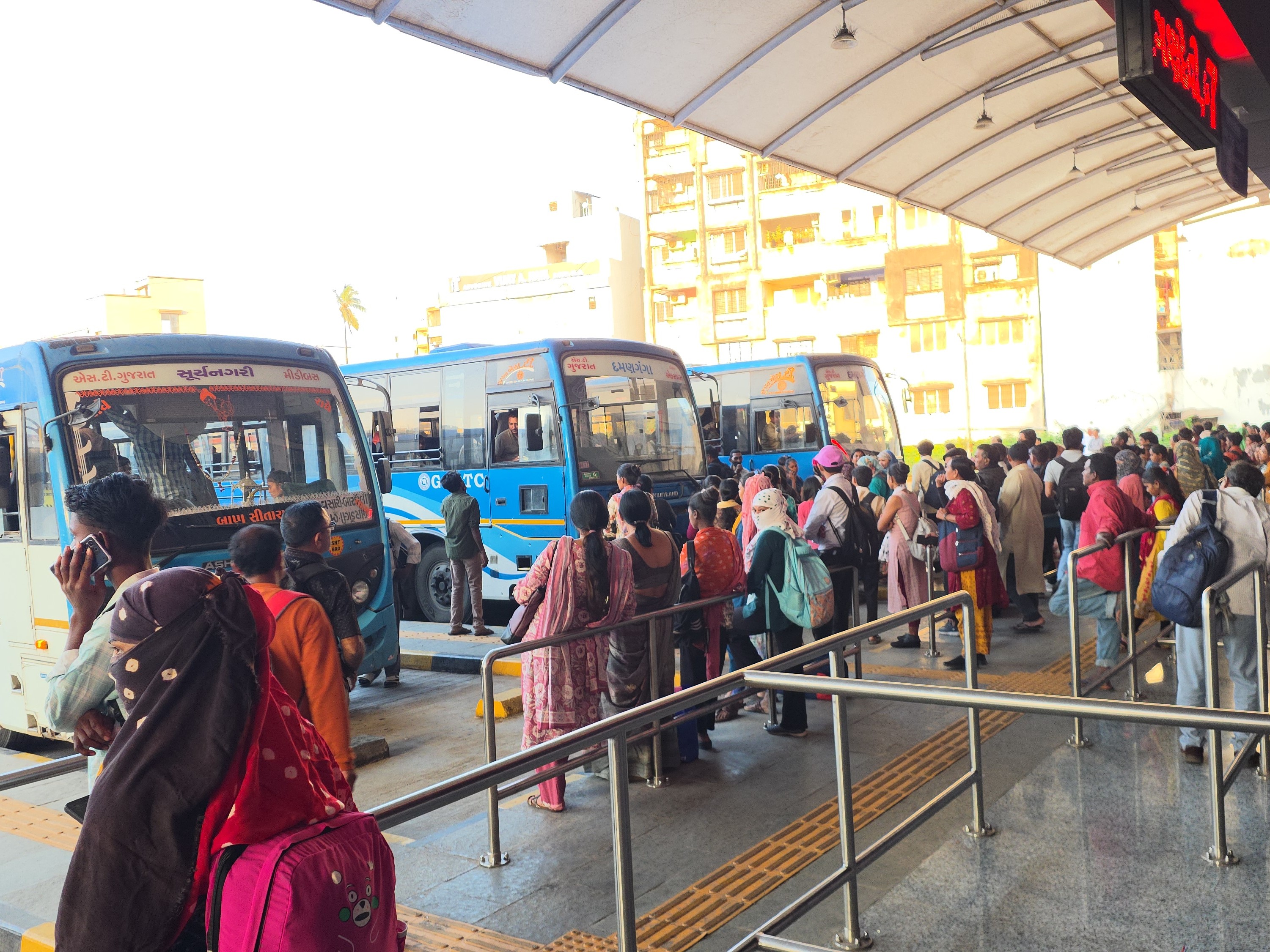 Dahod-Zalod Route Buses Increase for Holi-Dhuleti; Navsari ST Ready