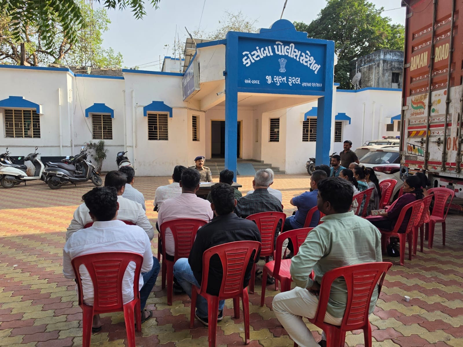 Kosamba Peace Meeting: Ramzan Eid & Ram Navami Celebrations Discussed ...