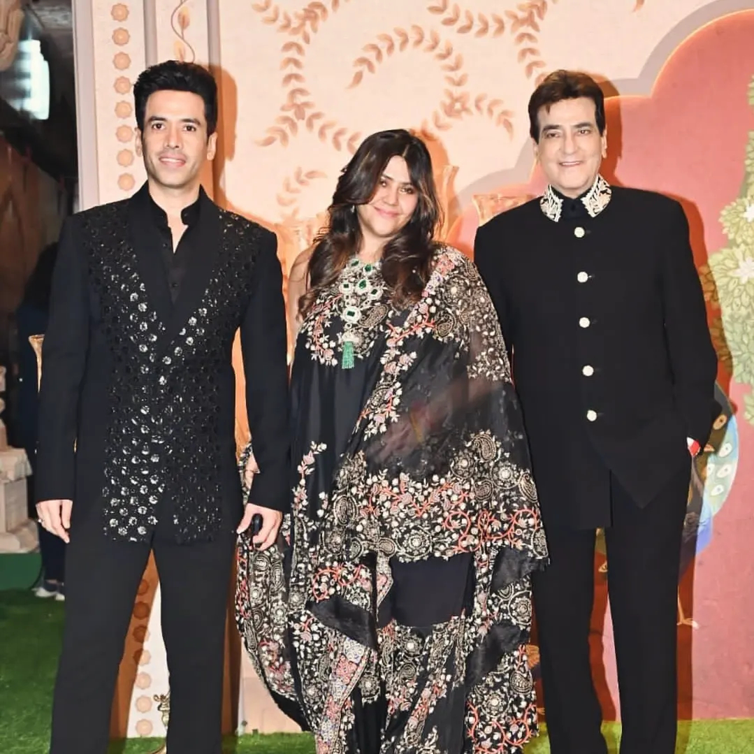 Jeetendra’s 84th Birthday: From Chawl Life to Bollywood Stardom | Life ...