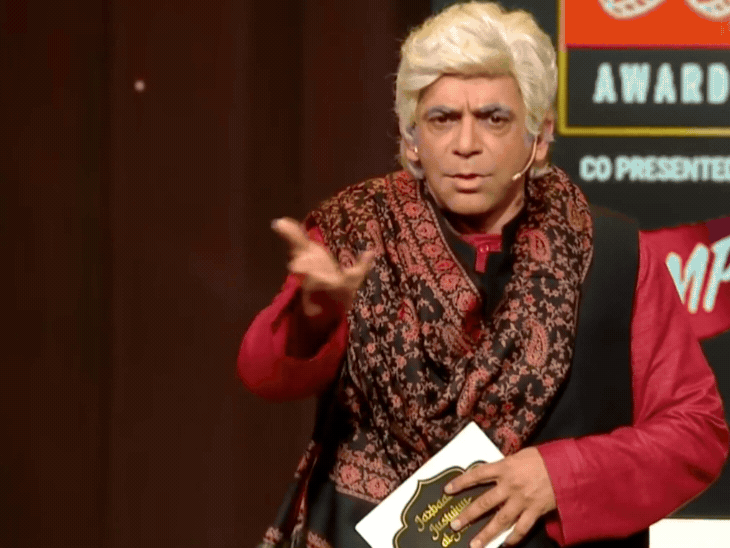 Sunil Grover Javed Akhtar Mimicry; Raj Babbar Laughs Performance Award ...