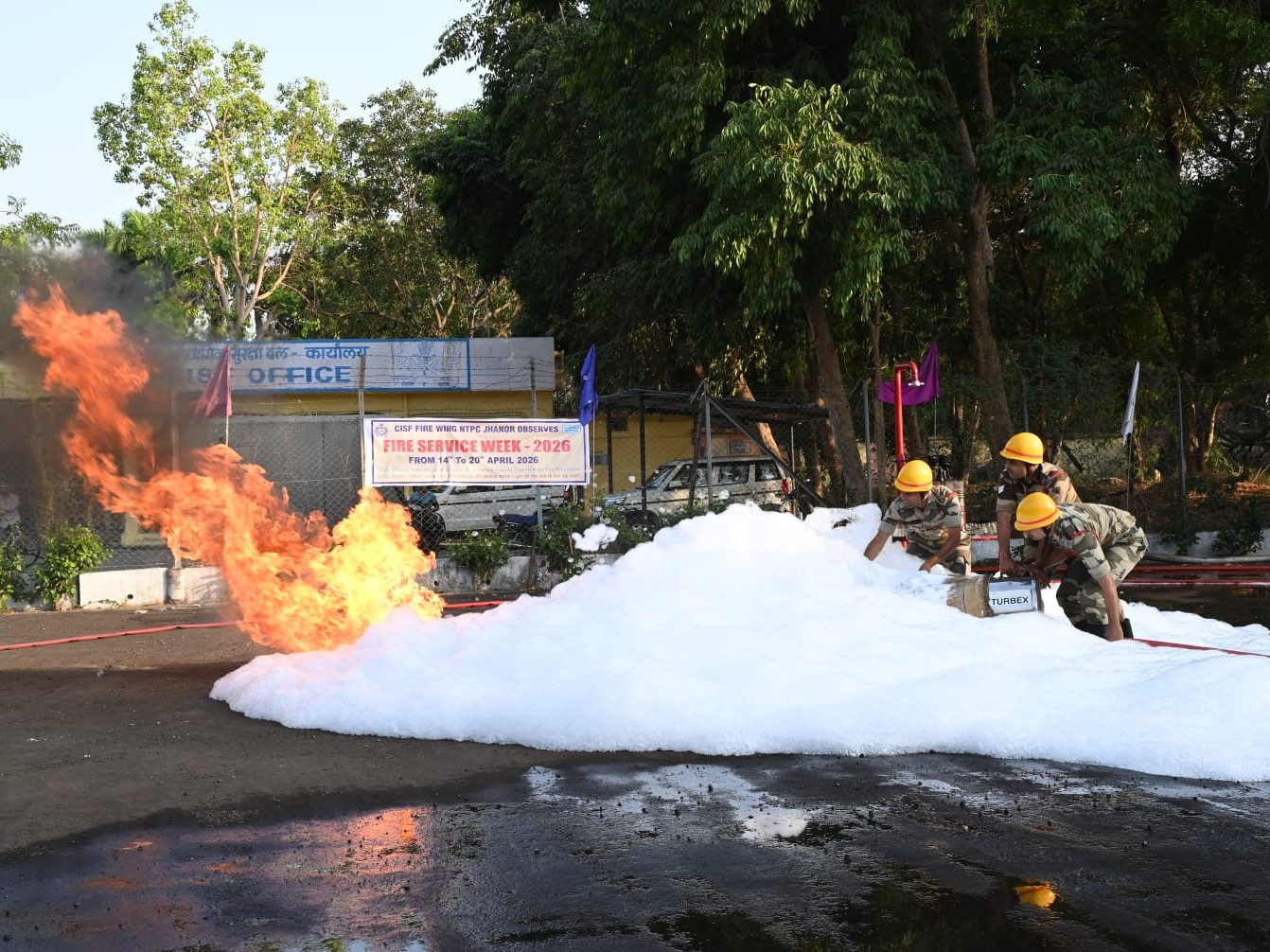 Znore NTPC Fire Service Week Concludes | Live Fire Fighting Demo