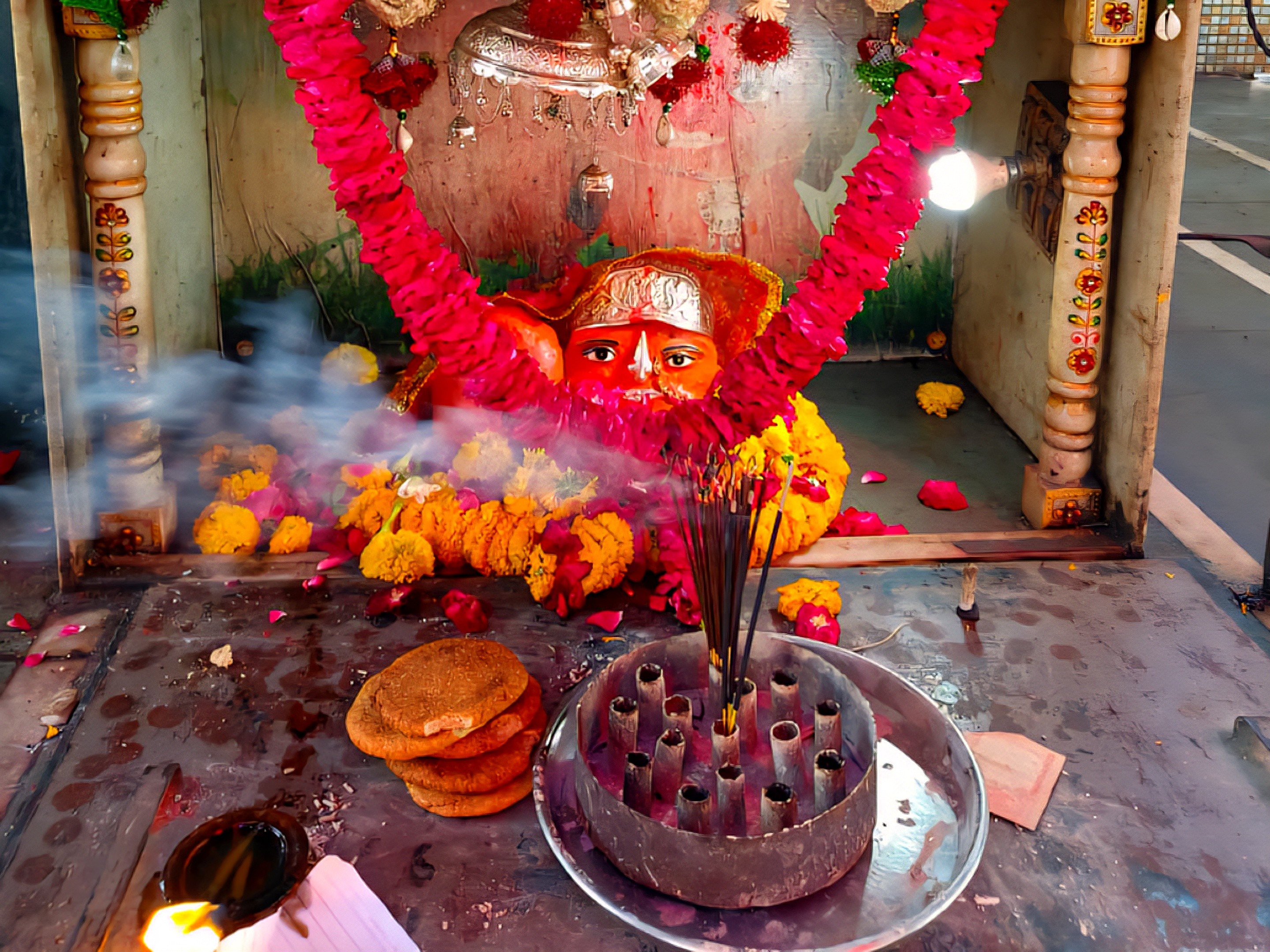Rajawadla Meldi Mandir Dev Dayro: Dak Ni Ramzat on May 9