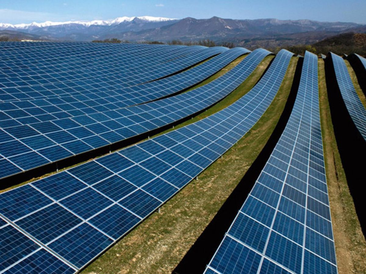 21 solar plants provide light to 20,000 homes