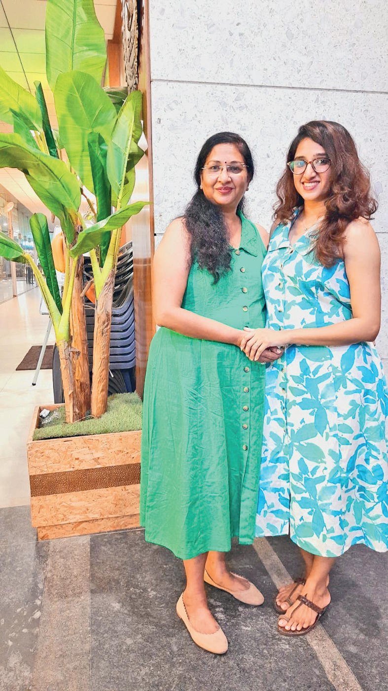 Patola-Bandhani Modern Fusion Fashion Trends | Gujarat Style
