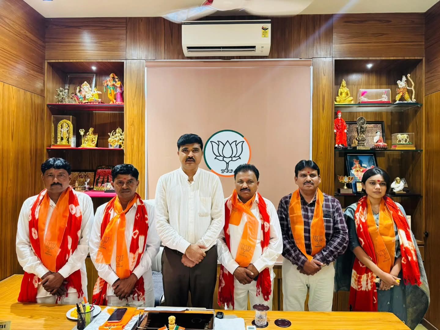 Surendranagar District President Hardik Tamaliya Calls for Public ...