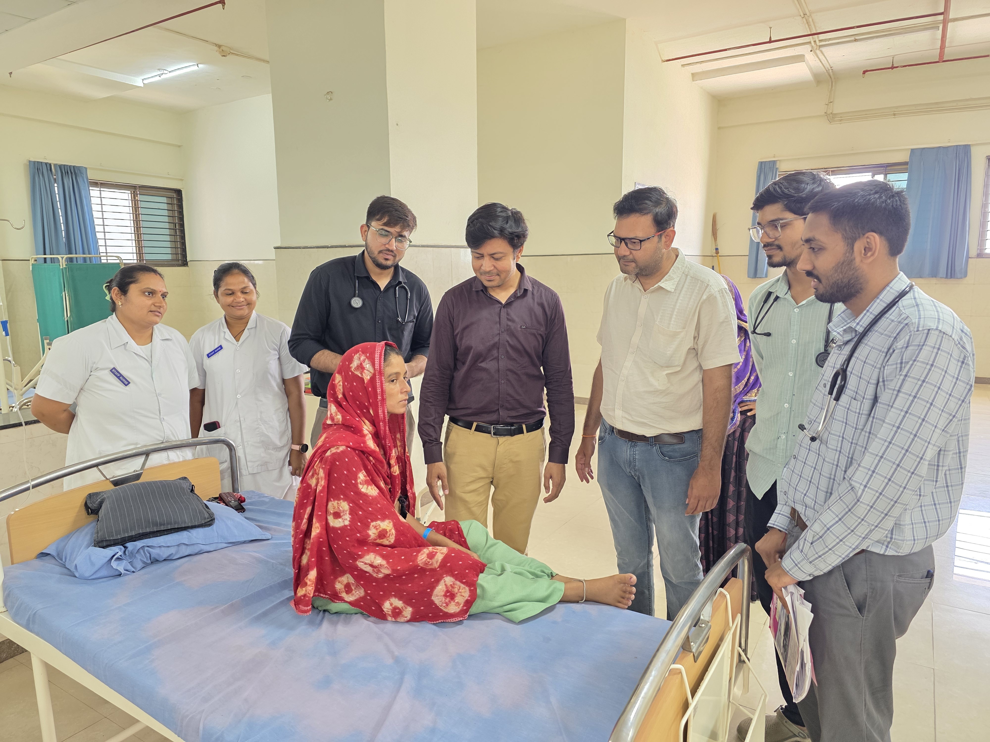 Himmatnagar Woman Poison Attempt Survivor; 7-Month Fetus Lost