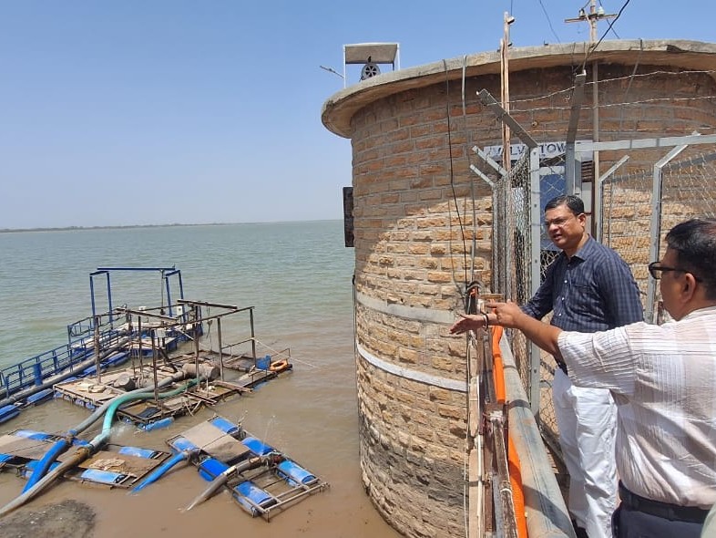Surendranagar Water Supply Review; Commissioner JK Jadhav Dholidhaja ...