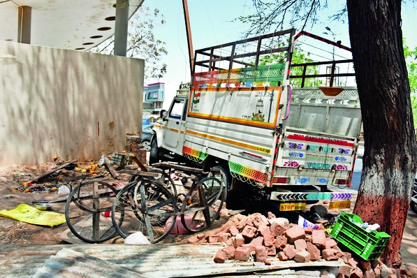 Nasedi Dalachalak runs over family eating on roadside: 10-month-old ...