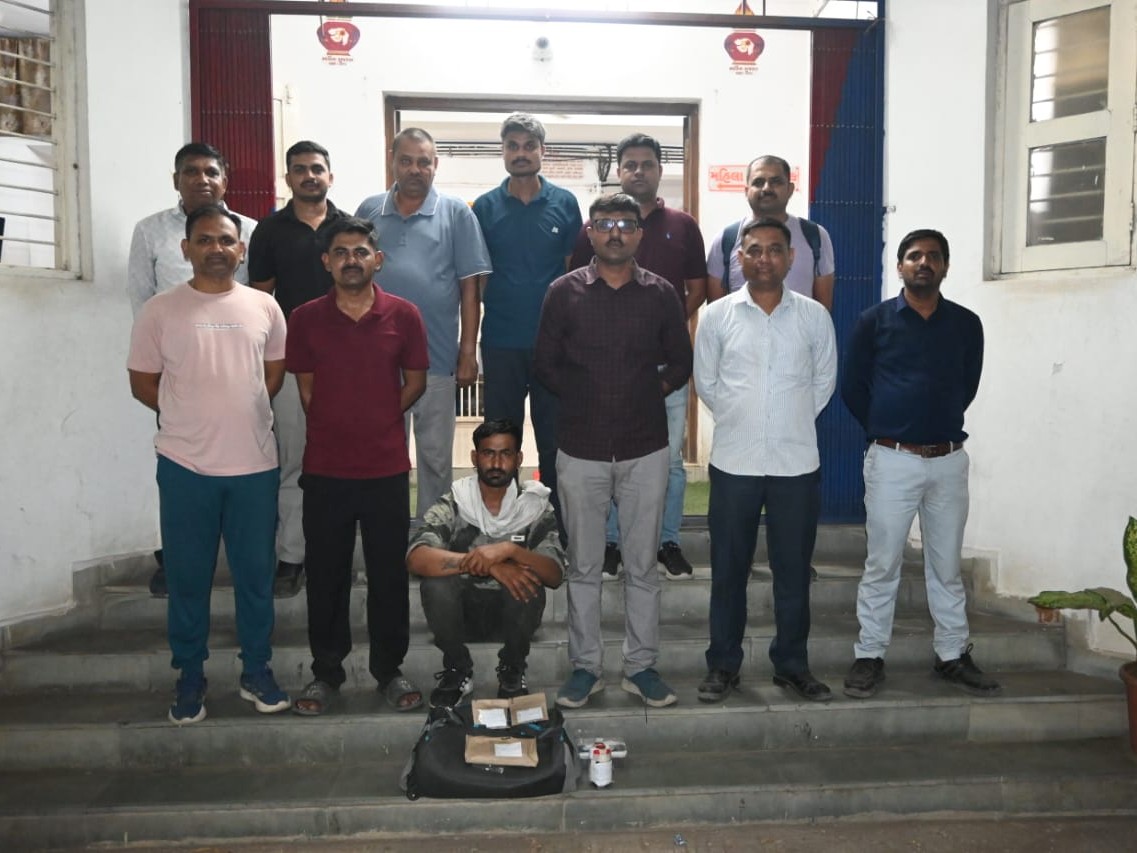 Chikhli Peddler Arrested With Rajasthan Opium; Navsari SOG Seizes Rs ...