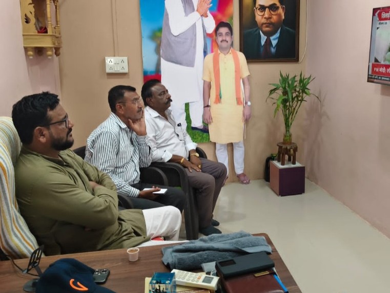 Surendranagar Mayor Rakesh Rathod: Mann Ki Baat Inspires Social Service ...