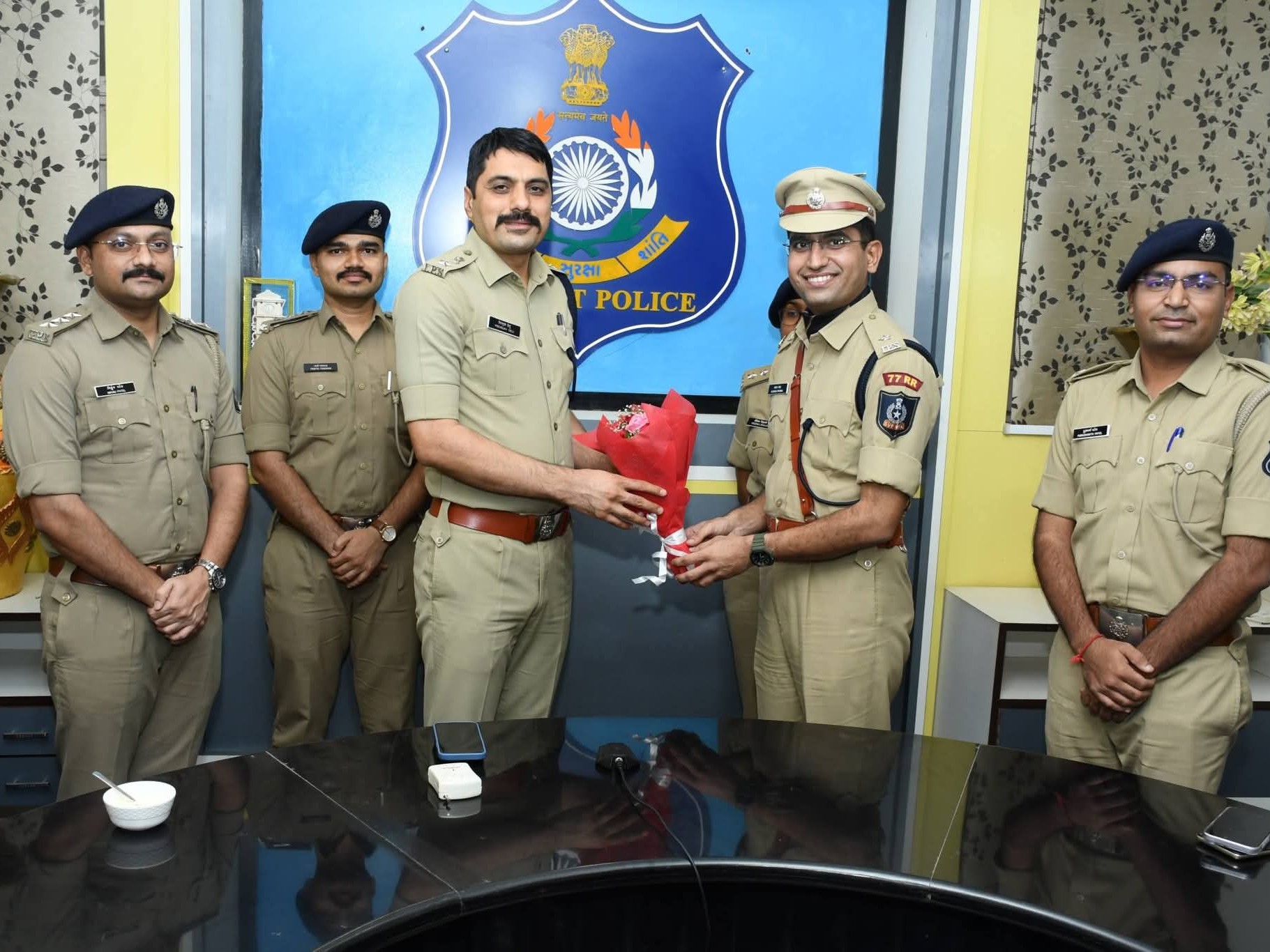 Surendranagar Police Bid Farewell to IPS Probationer Karan Panna