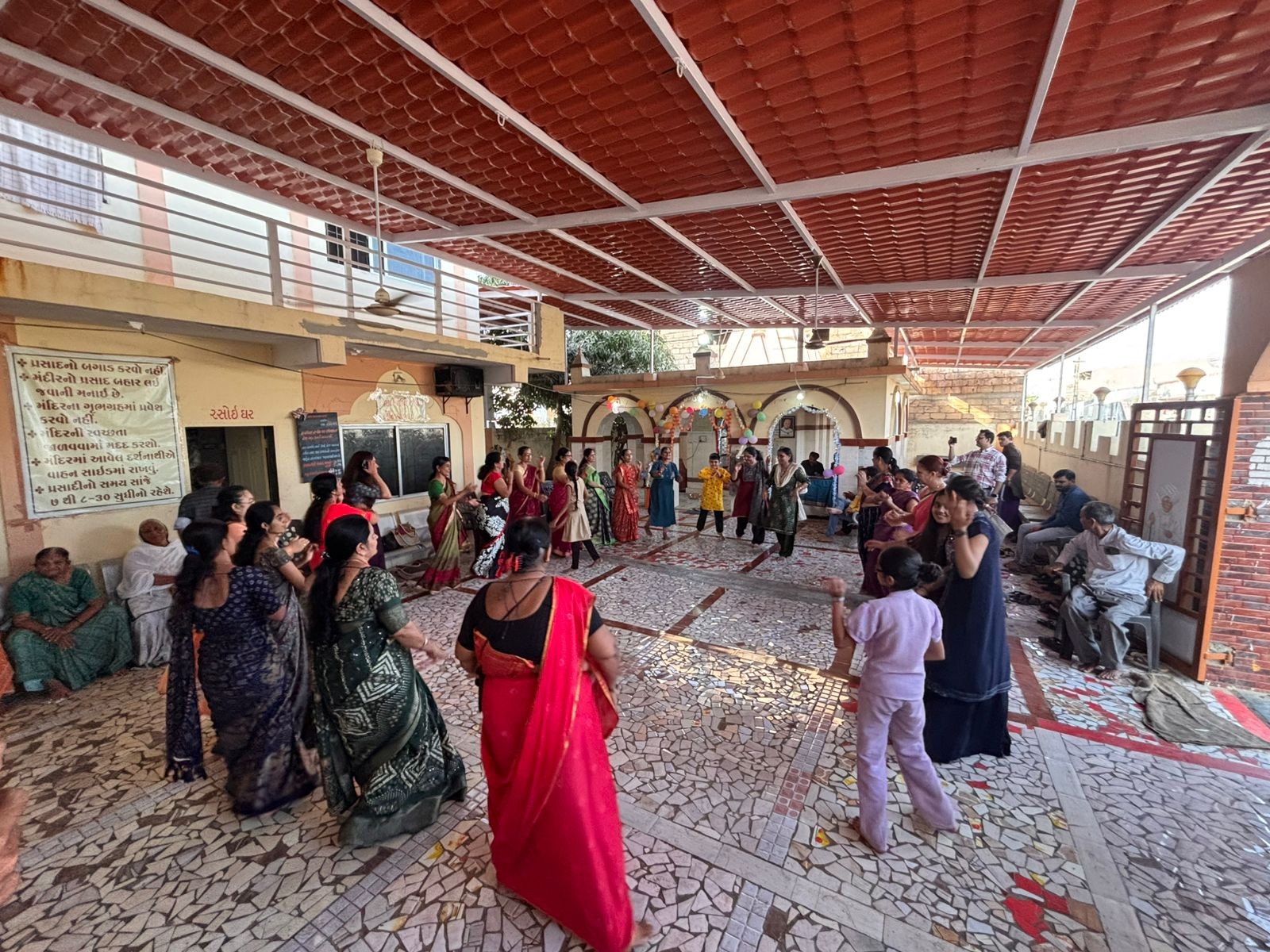 Veraval Jalram Mandir: 251kg Mango Utsav, Satsang & Maha Aarti