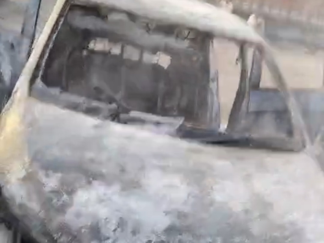 Veraval-Junagadh Highway Car Fire: Driver Alertness Saves Life