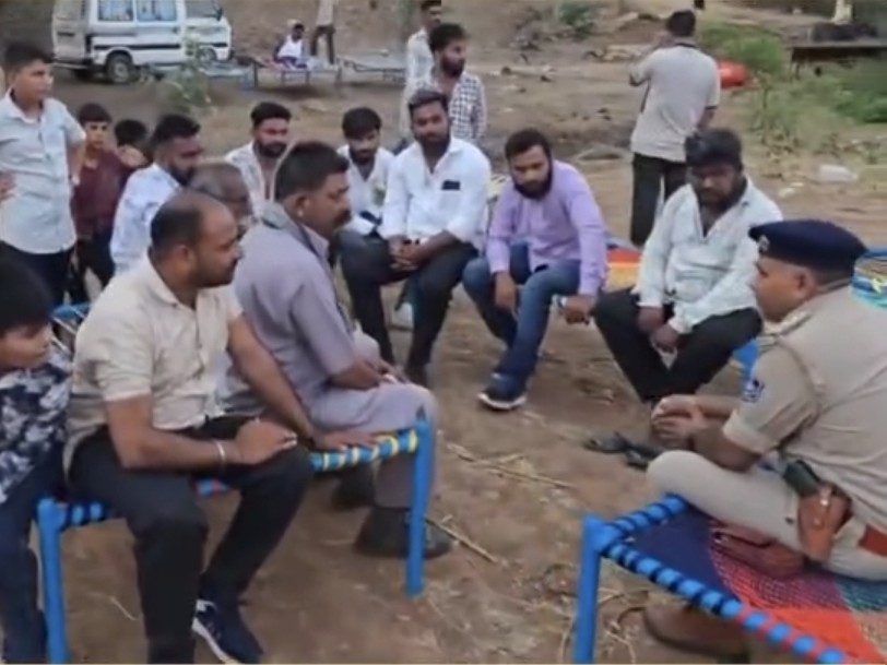 Godhra Police Awareness: Traffic, Cyber Crime & POSCO Law in Orwada Village