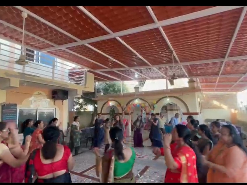 Veraval Jalram Mandir Celebrates Mango Festival With 251kg Decor