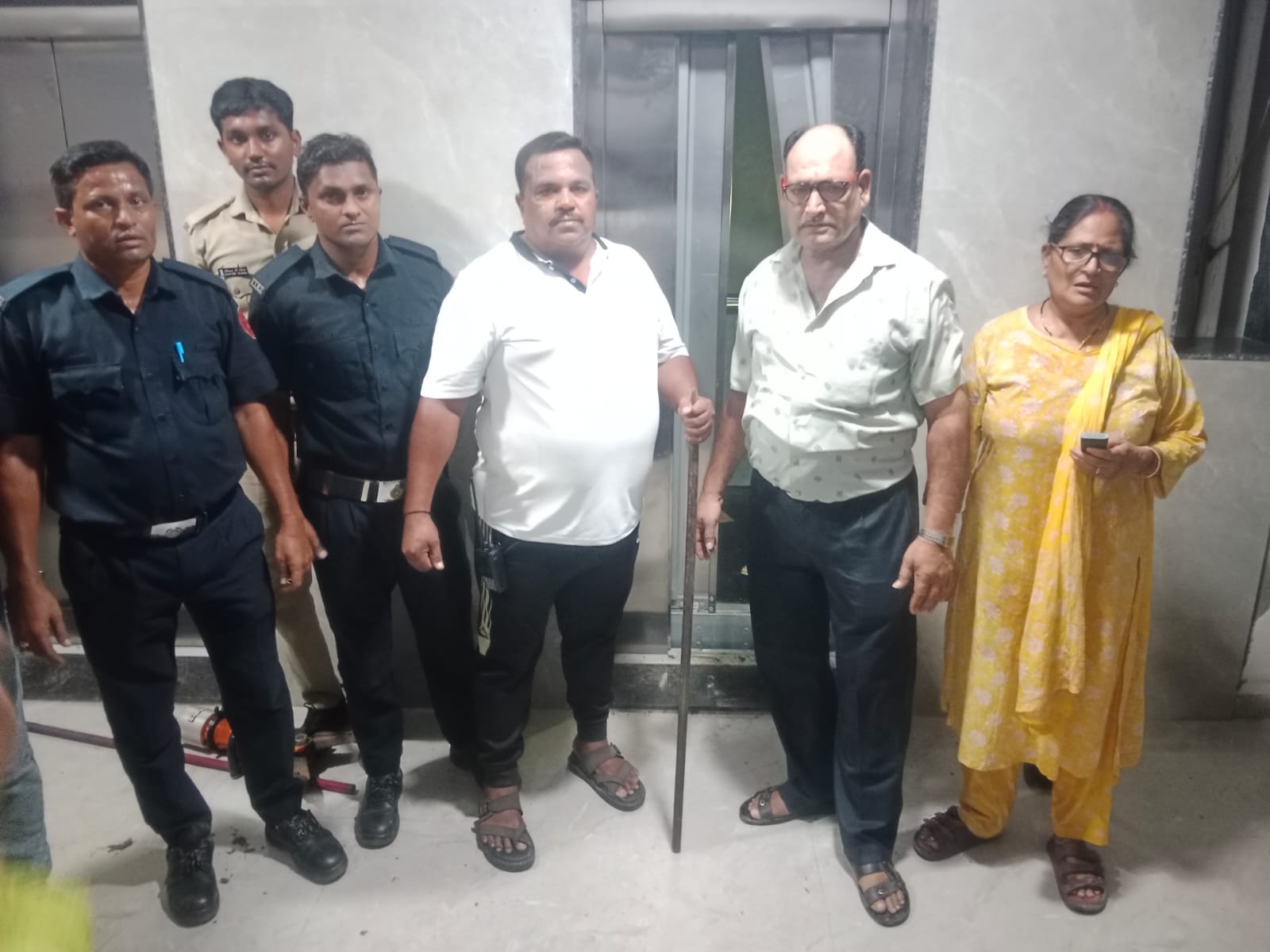 Surat Vesu Lift Stuck; Couple Rescued by Fire Brigade