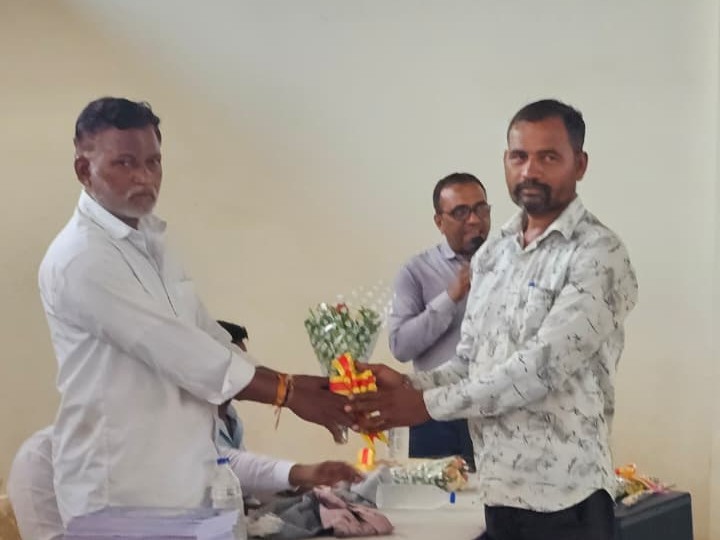 Vasodra Students Honored | Taluka District Officials Attend