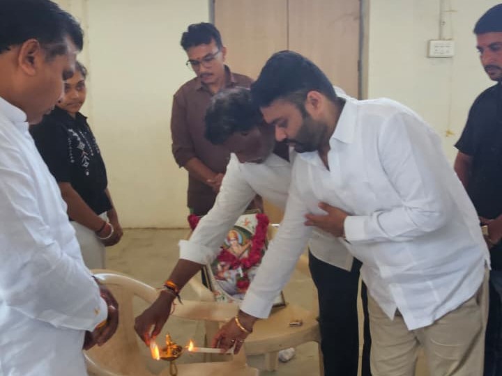 Vasodra Students Honored | Taluka District Officials Attend