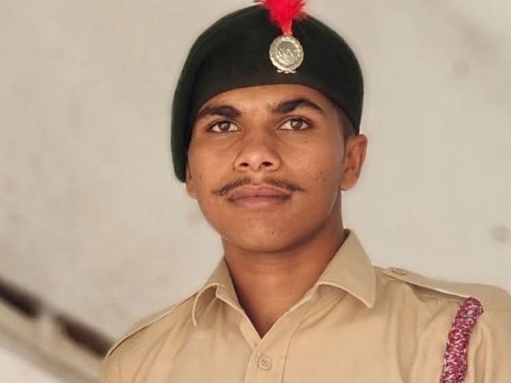 Surendranagar MP Shah College Students Join Indian Army | Agniveer ...