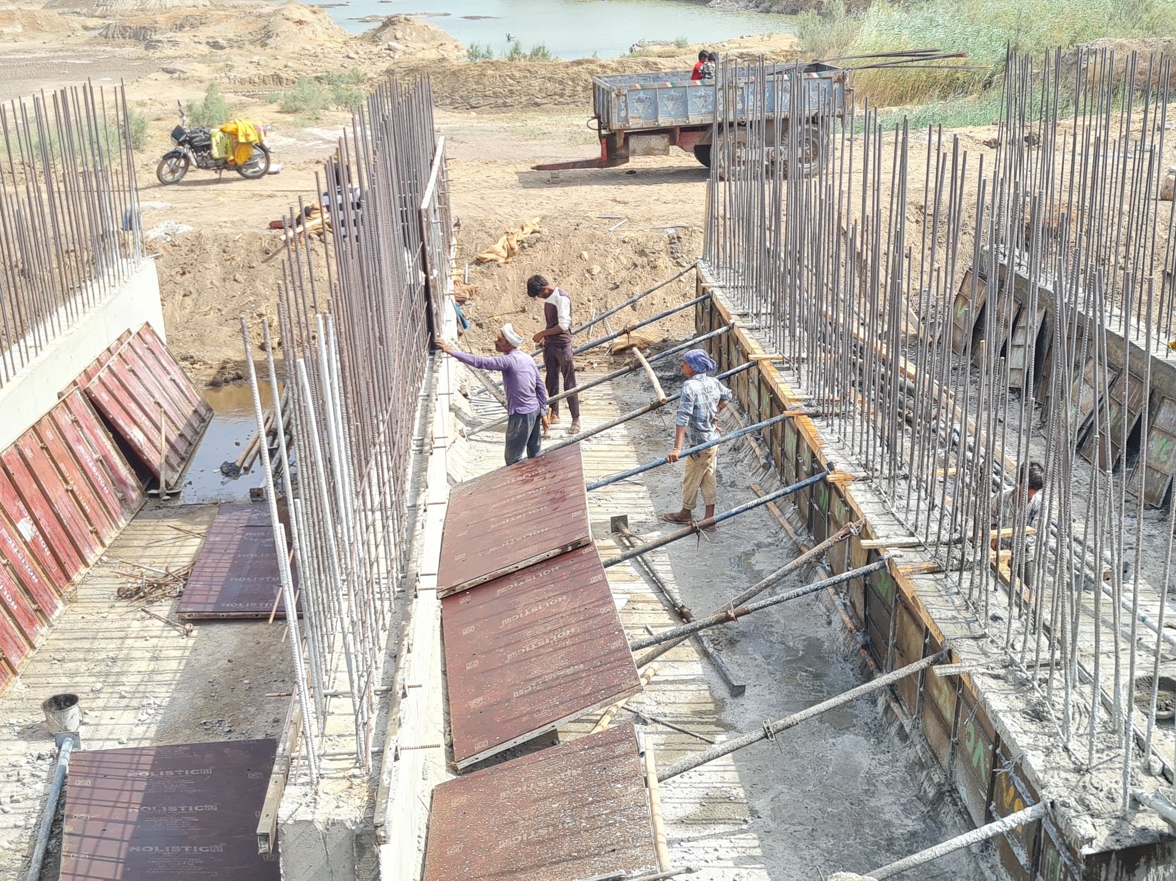 Rajpar-Khanpar Road Drainage Work Review | Monsoon Ready