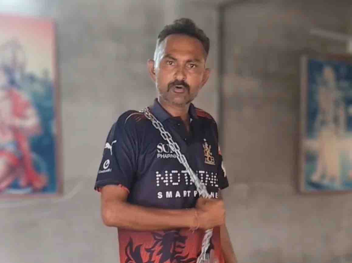 Jamnagar RCB Fans Unique Devotion: 20kg Chain Pilgrimage to Somnath