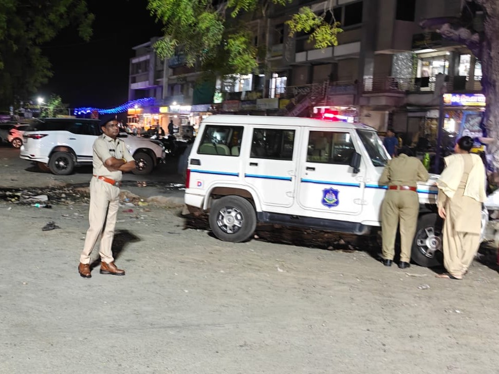 Patan Police Mega Drive: Number Plate & Black Film Vehicle Action