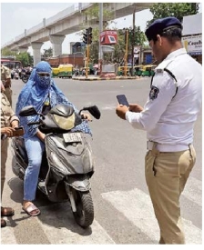 Traffic police in action mode for 4 days