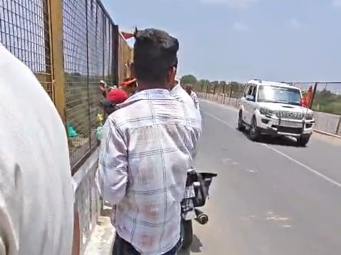 Lalpura Bridge Jump; Youth Dives into Mahisagar River | Sabli