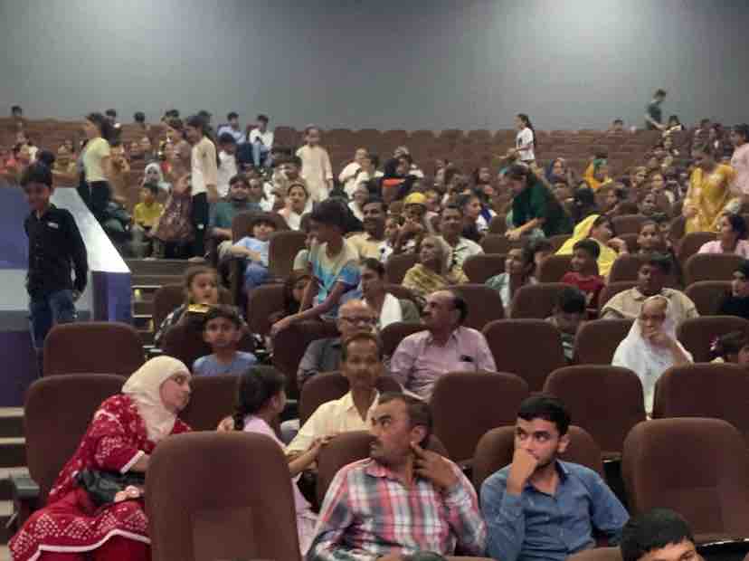 Jamnagar Sandhi Muslim Society Honors 415 Bright Students | Gift ...