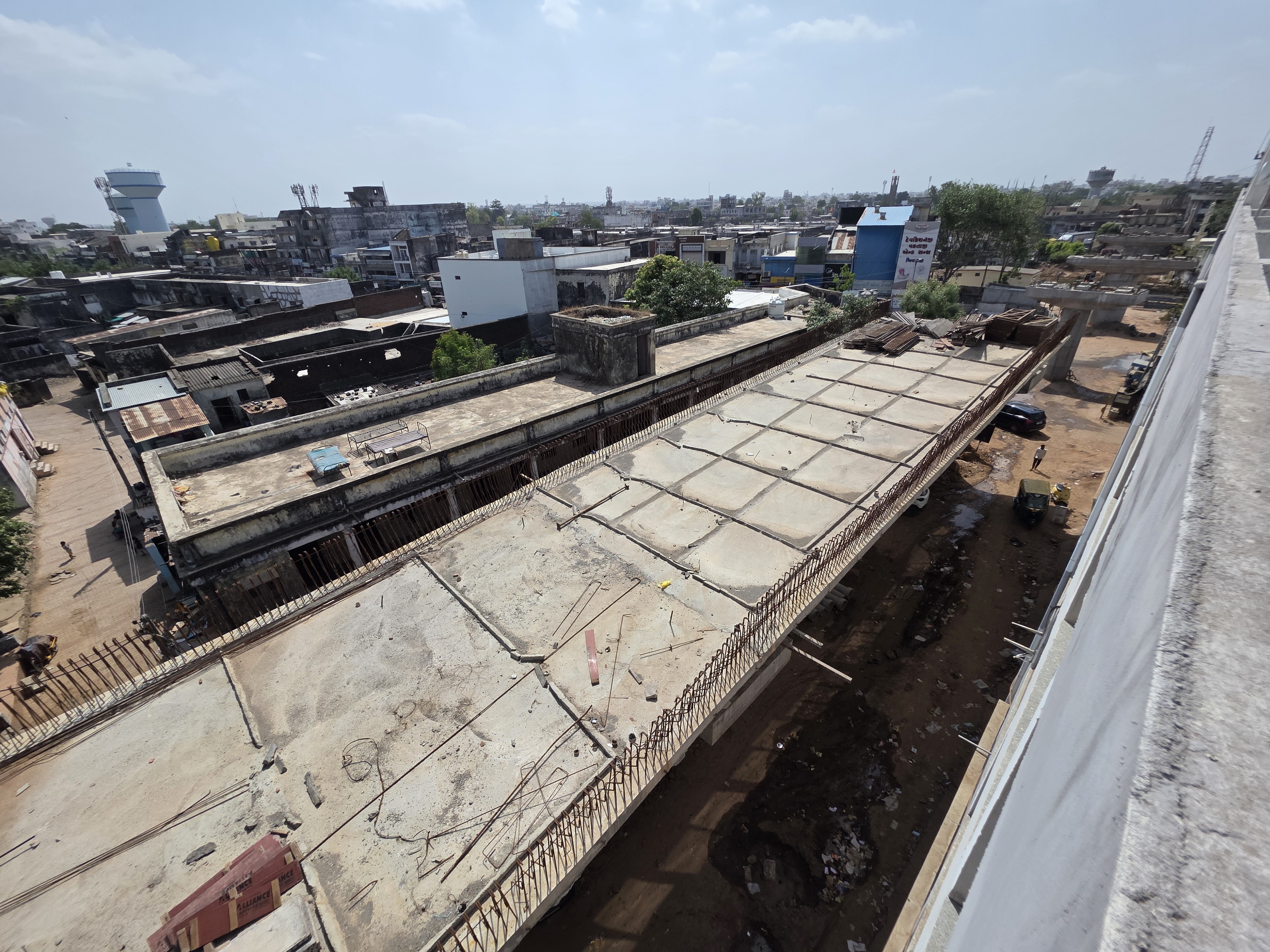 Himmatnagar Durga Railway Overbridge: 121-Ton Steel Girder Launch Underway