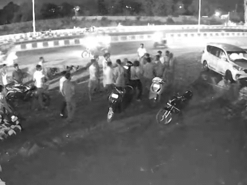 Nadiad BJP Leader Prakash Parmar Attacked; CCTV Footage Released