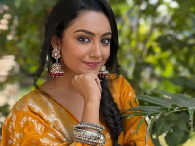 Chhava Fame Actress Sanchita Ugale Suicide Case; Hanging Body Found ...