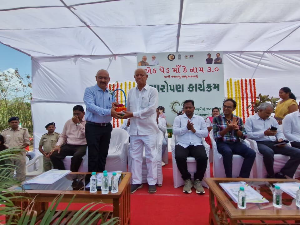 Vankas Tree Plantation | Van Vibhags Ek Ped Ma Ke Naam Initiative
