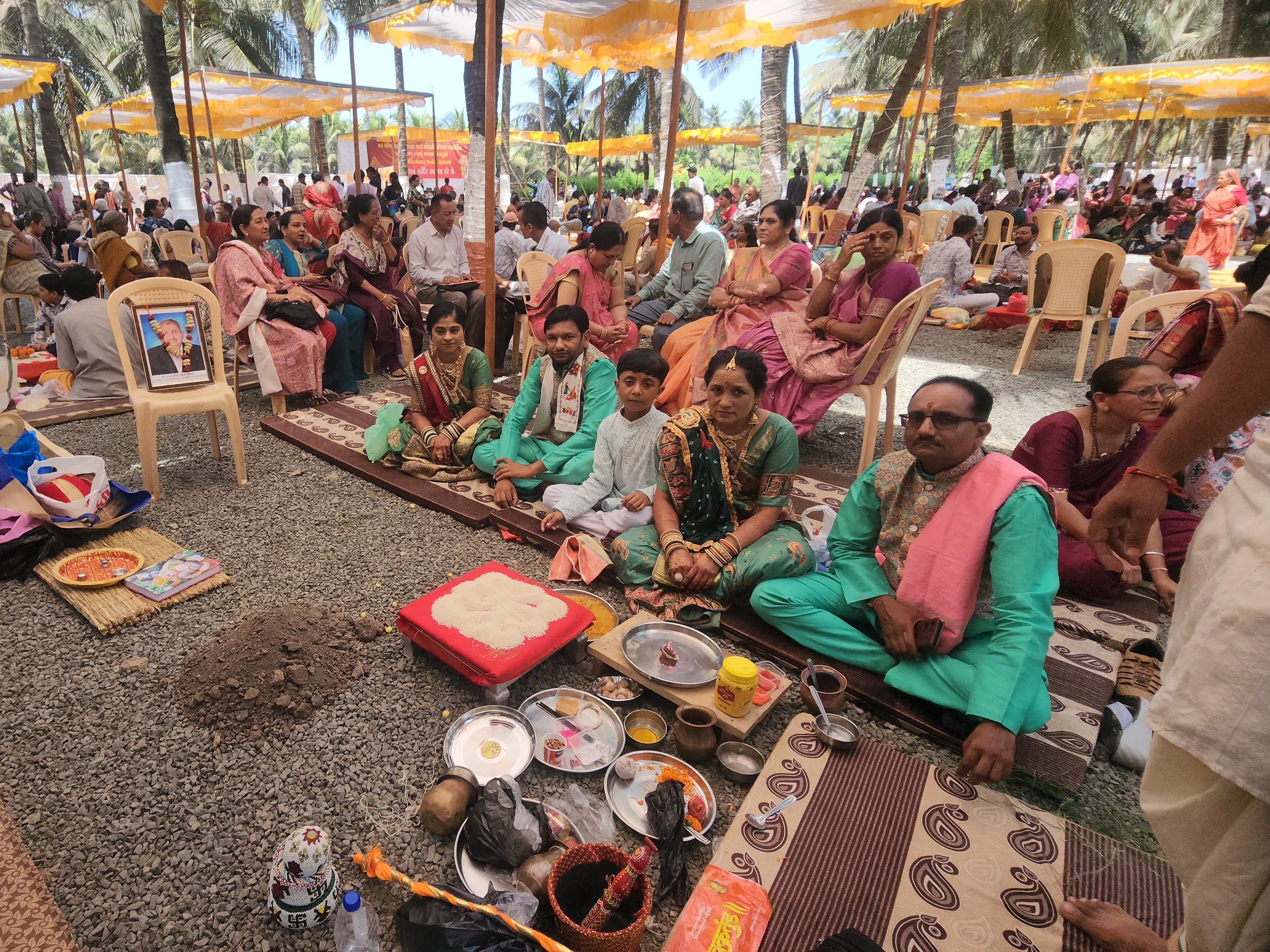 Prabhas Tirtha: Unique Janivadh Ceremony for Brahmin, Ramanandi Sadhus ...