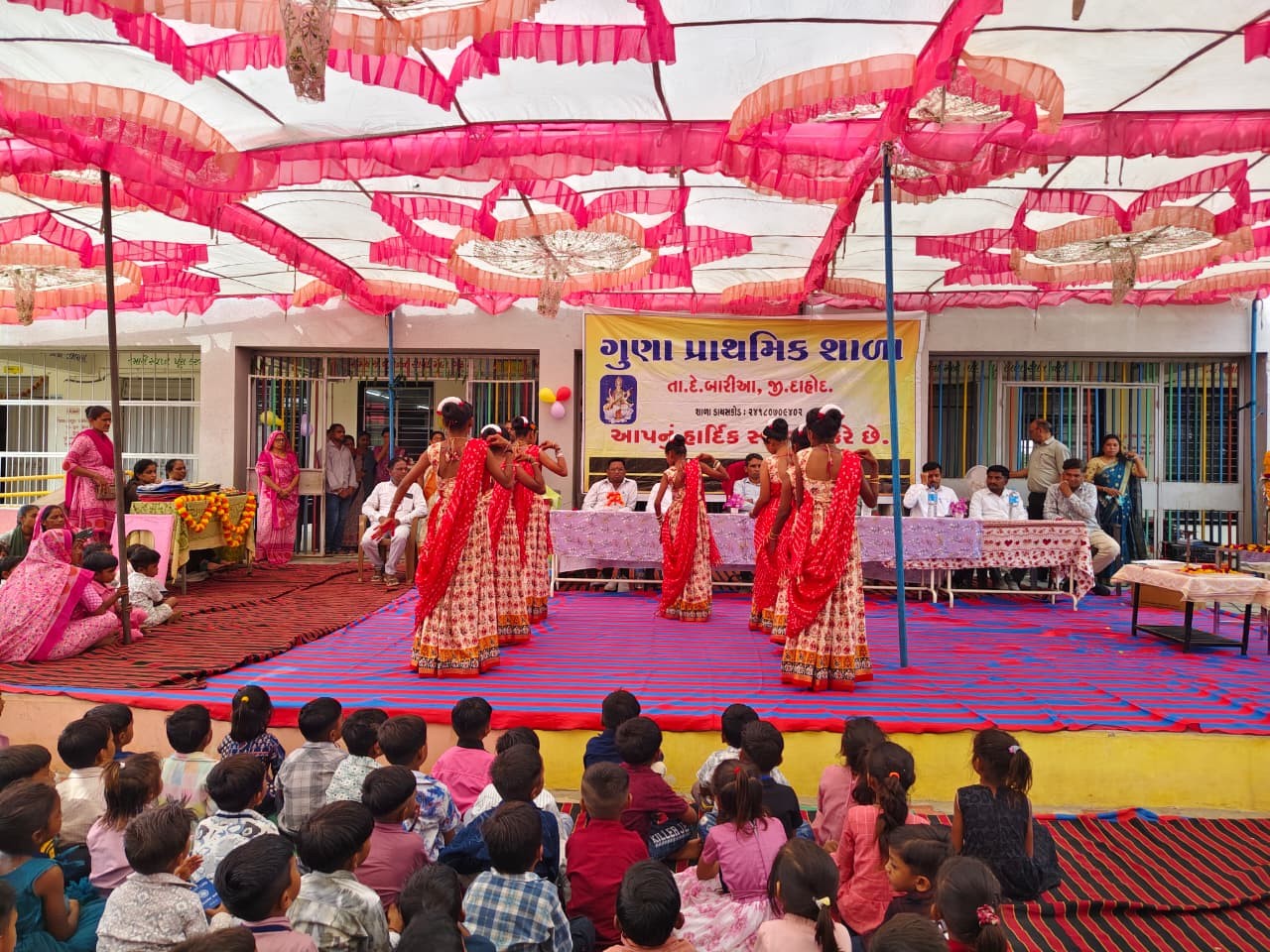 Dahod School Enrollment Drive: Educational Kits Distributed; Vijaykumar ...
