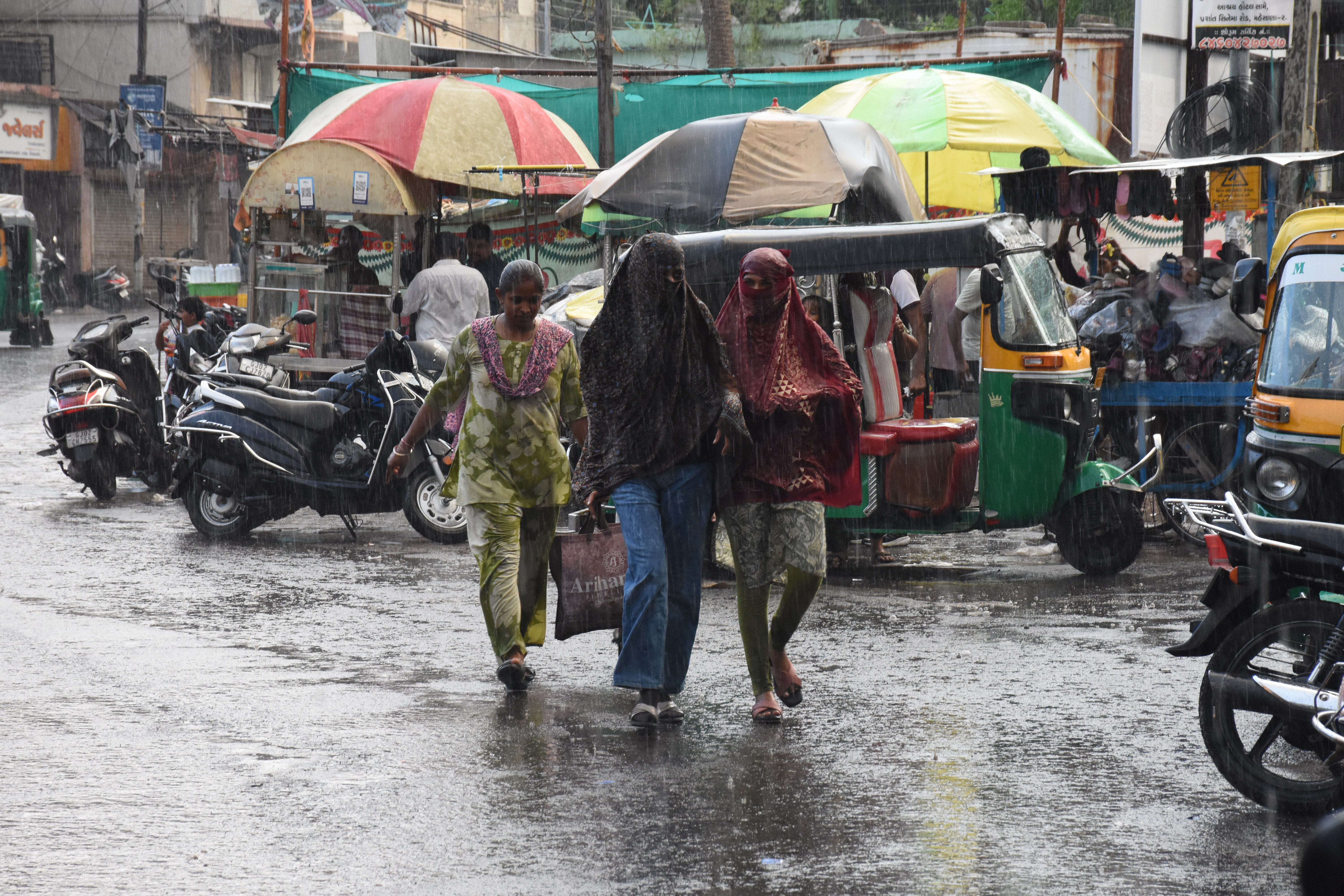 After unbearable heat throughout the day, a rain shower in the evening